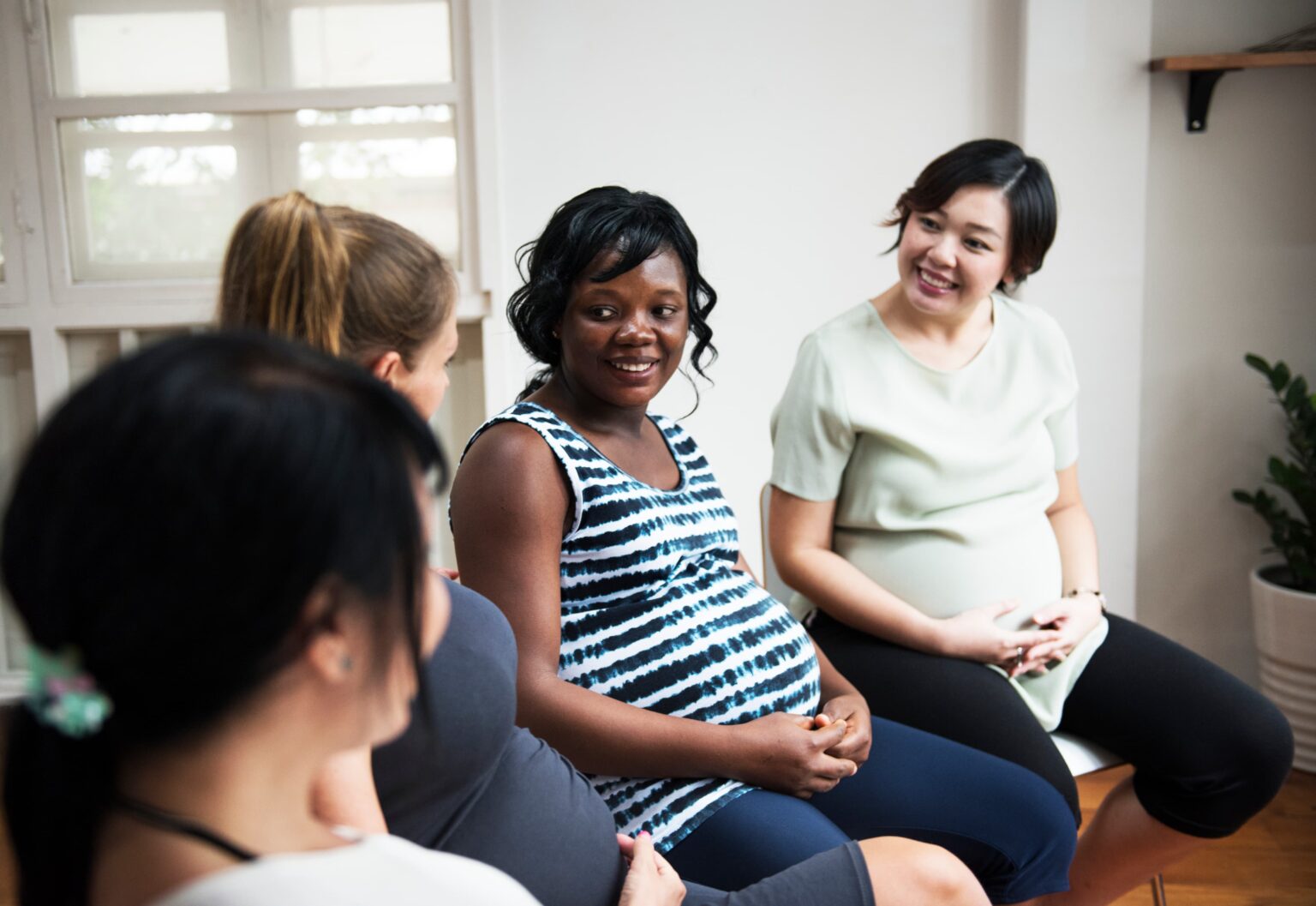 How to Teach a Breastfeeding Class: Important Discussions & Fun ...